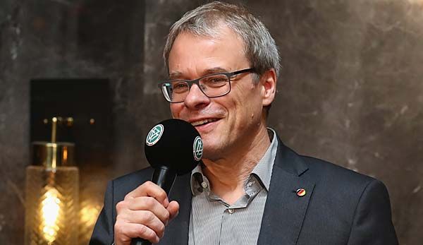 DFL-Vize Peter Peters über die Montagsspiele: "Es geht um ...