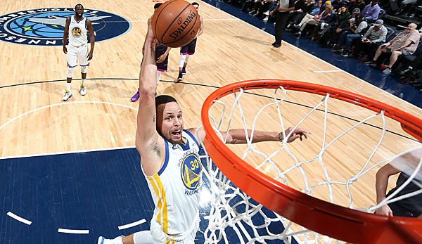 NBA Spielbericht: Stephen Curry fängt Feuer - Warriors schlagen ...