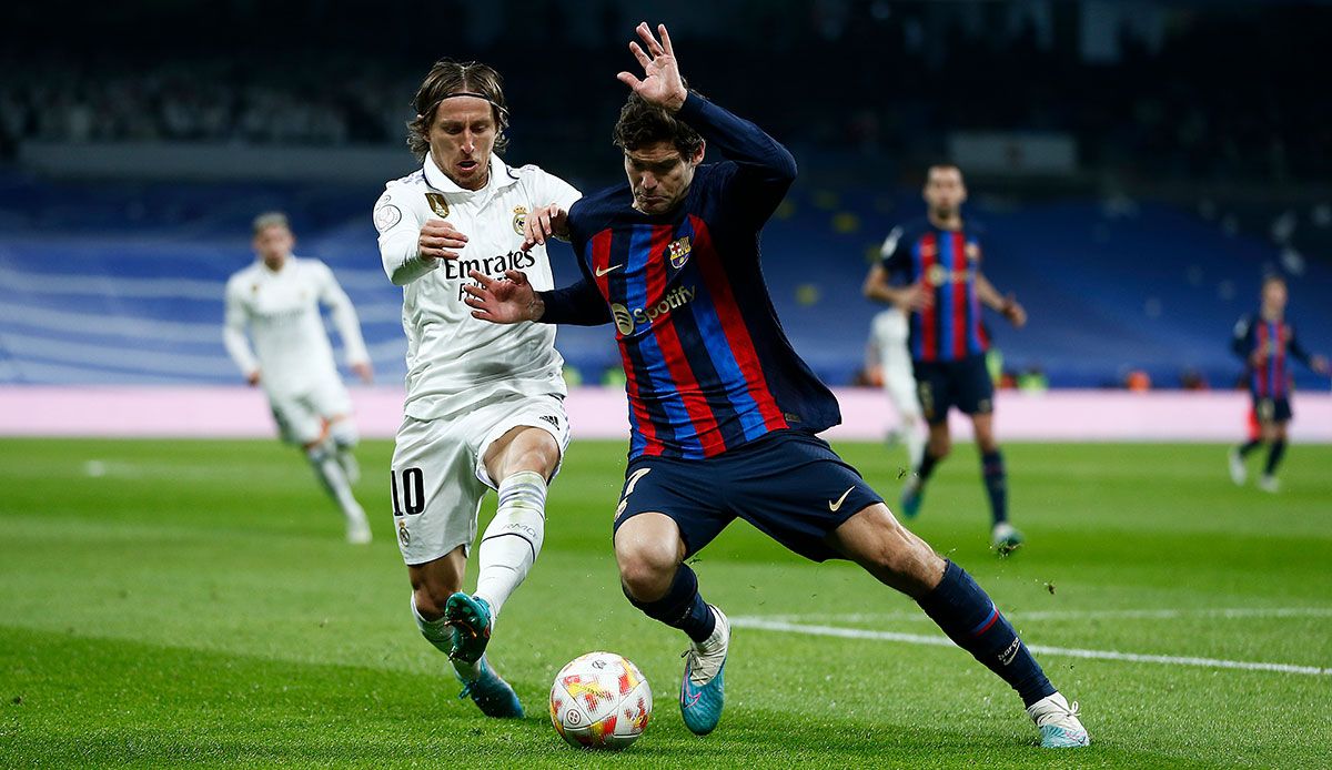 Wer zeigt / überträgt Clásico FC Barcelona vs. Real Madrid live im TV ... Wer zeigt / überträgt Clásico FC Barcelona vs. Real Madrid live im TV ...