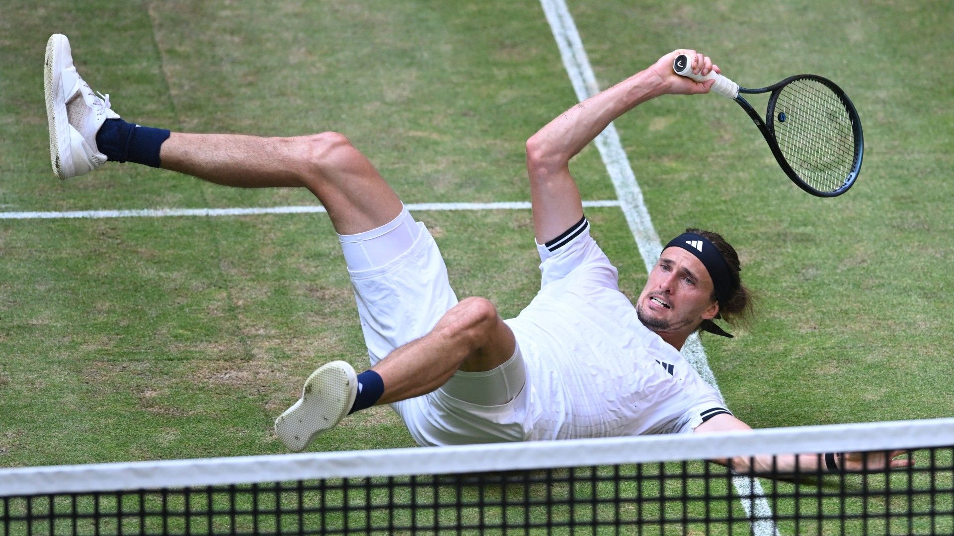 Alexander Zverev kämpft in der Hitze - und verliert wieder gegen den ...