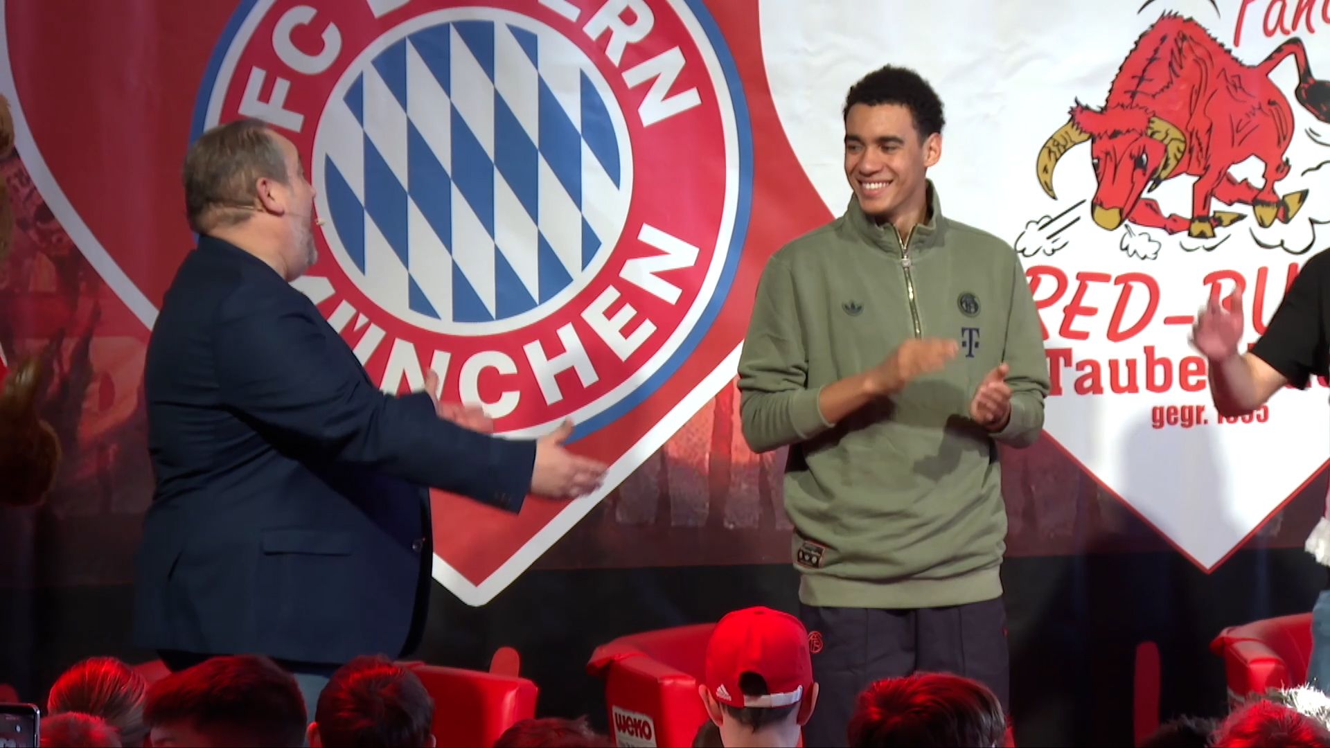 Besonderer Fanmoment: Jamal Musiala bekommt eigenen Song | SPOX