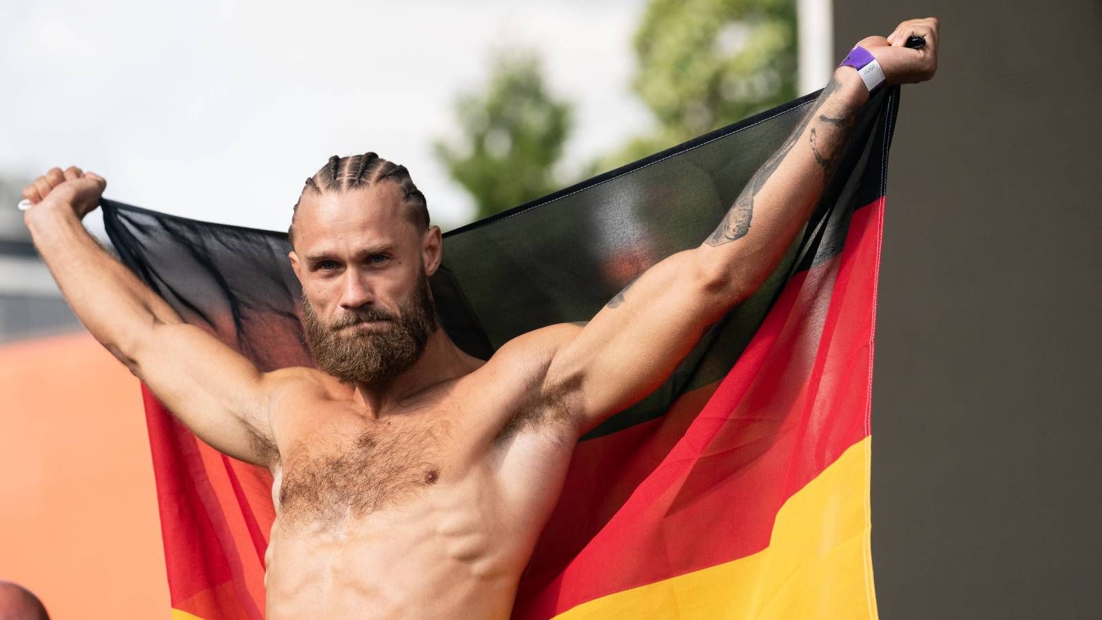 Christian Jungwirth vs. Niklas Stolze, MMA heute live im Free-TV sehen ...