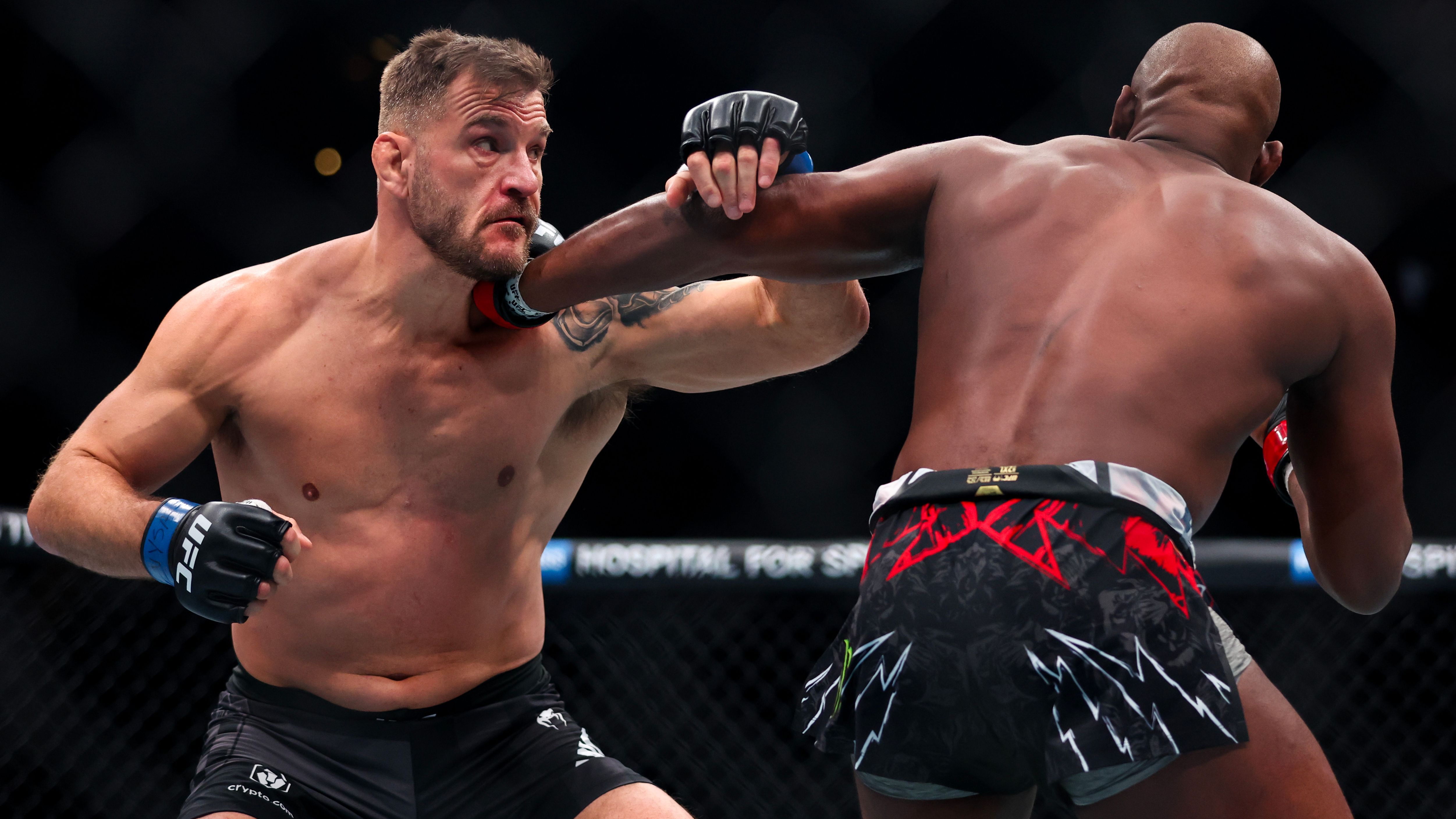 UFC, Regeln und Modus: Wie funktioniert das Punktesystem? | SPOX