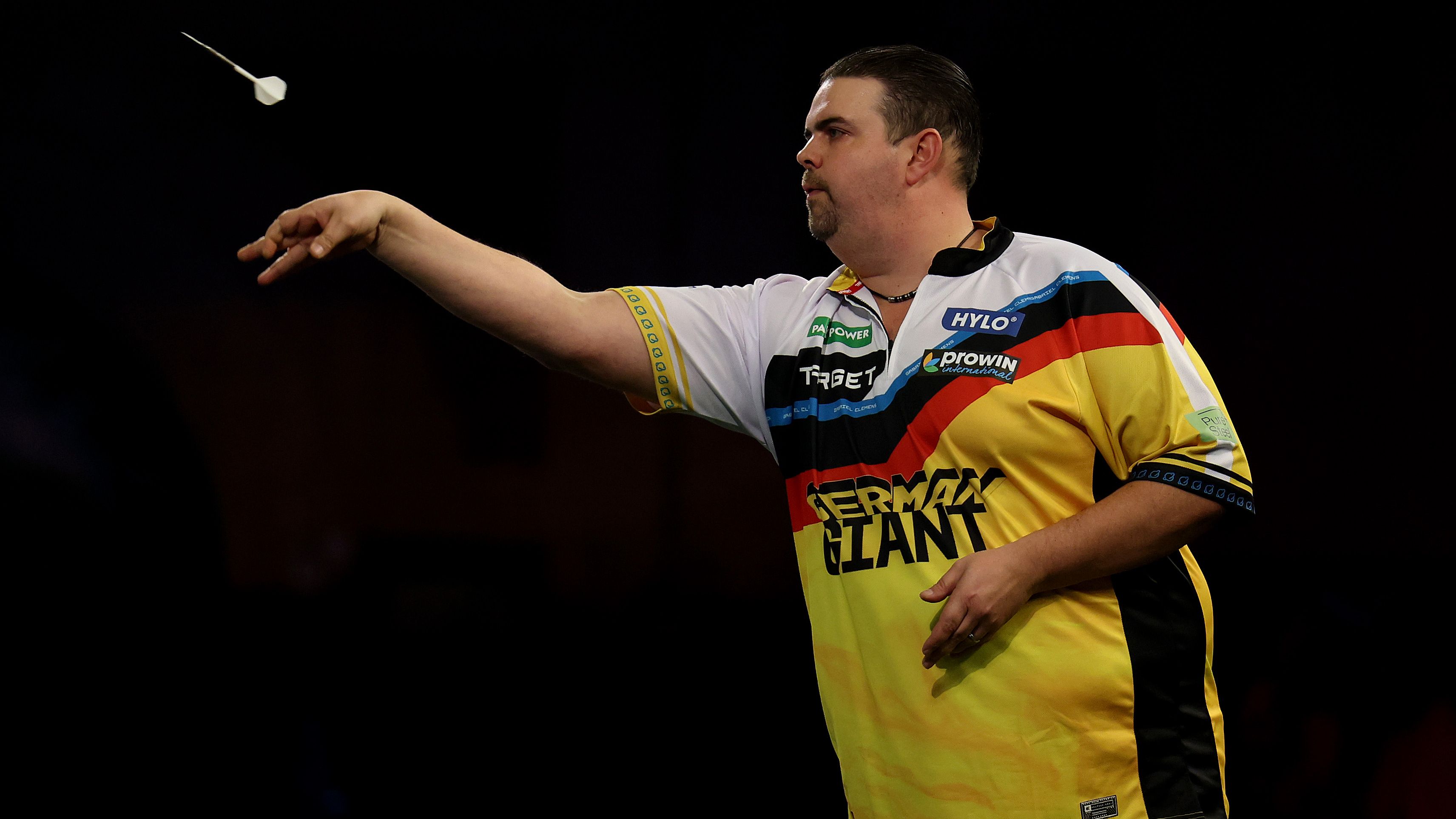 Darts WM heute live im Free-TV sehen: Wer zeigt / überträgt die 3 ...